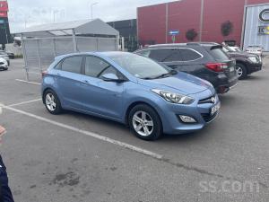 Hyundai i30 2013 in Riga, with an engine capacity of 1.60 L and mileage of 208 thousand km for 3600 €, photo  on AUTOMOTO.COM.LV