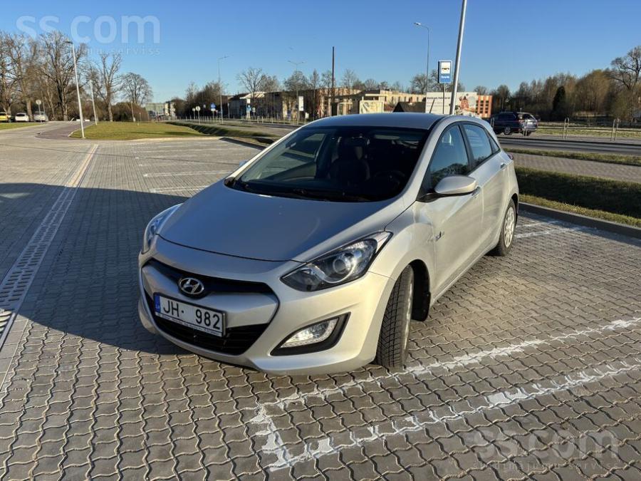 Хендай i30 2013 в Валмиера, объемом двигателя 1.40 л и пробегом 291 тыс. км за 3250 €, фото 1 на AUTOMOTO.COM.LV