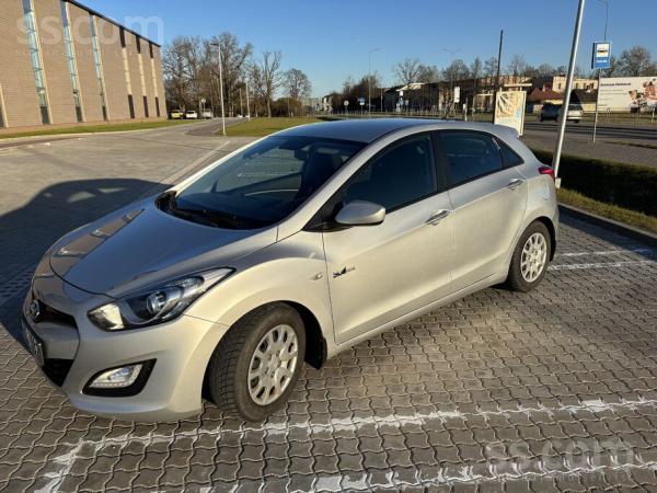 Hyundai i30 2013 Valmiera, ar dzinēja tilpumu 1.40 L un nobraukumu 291 tūkst. km par 3250 €, foto 8 vietnē AUTOMOTO.COM.LV