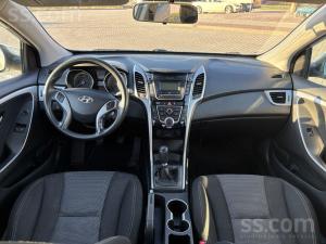 Хендай i30 2013 в Валмиера, объемом двигателя 1.40 л и пробегом 291 тыс. км за 3250 €, фото 10 на AUTOMOTO.COM.LV