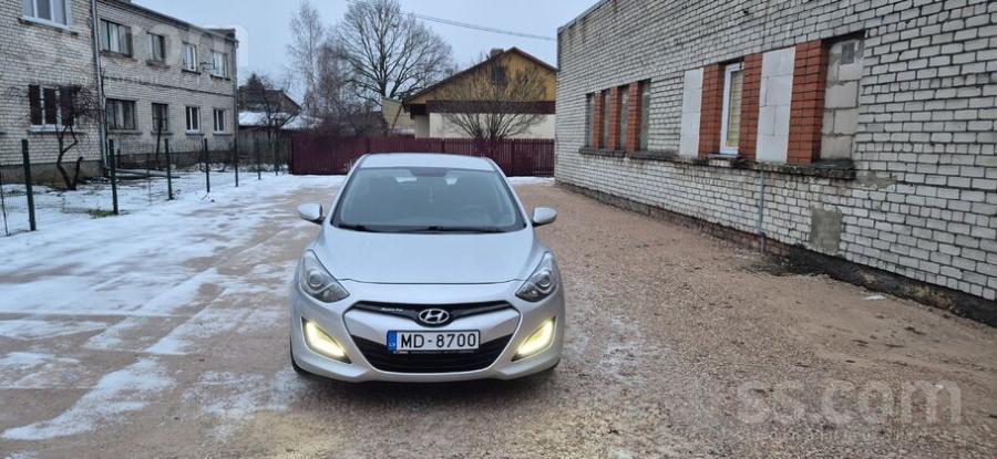 Hyundai i30 2014 Jelgava, ar dzinēja tilpumu 1.40 L un nobraukumu 195 tūkst. km par 1600 €, foto 2 vietnē AUTOMOTO.COM.LV