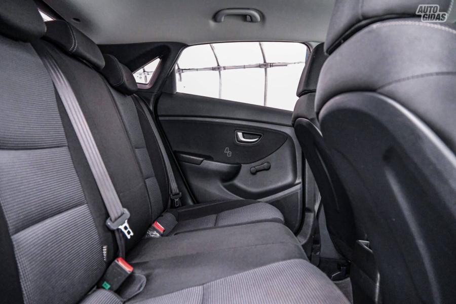 Хендай i30 2014 в Каунас, объемом двигателя 1.40 л и пробегом 259 тыс. км за 4990 €, фото 11 на AUTOMOTO.COM.LV