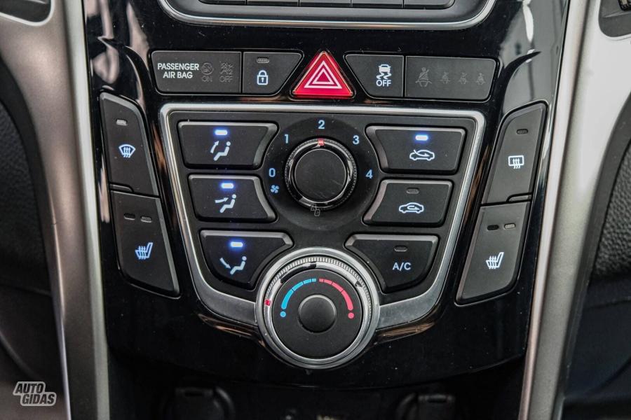 Хендай i30 2014 в Каунас, объемом двигателя 1.40 л и пробегом 259 тыс. км за 4990 €, фото 20 на AUTOMOTO.COM.LV