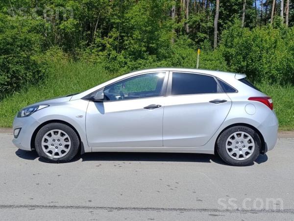 Хендай i30 2014 в Рига, объемом двигателя 1.40 л и пробегом 189 тыс. км за 3700 €, фото 2 на AUTOMOTO.COM.LV