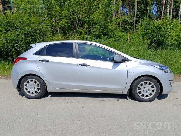 Хендай i30 2014 в Рига, объемом двигателя 1.40 л и пробегом 189 тыс. км за 3700 €, фото 8 на AUTOMOTO.COM.LV