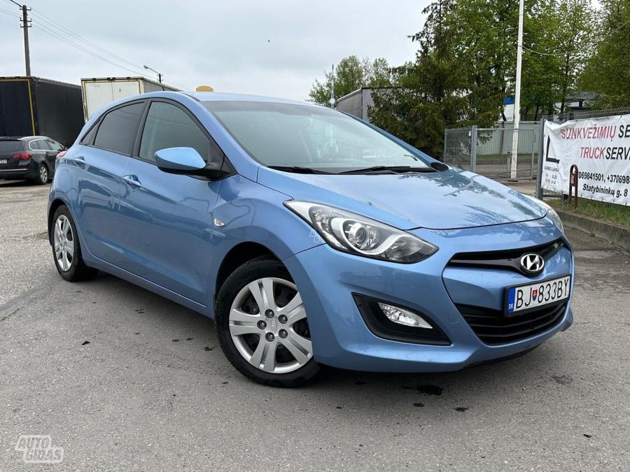 Hyundai i30 2015 in Marijampole, with an engine capacity of 1.40 L and mileage of 219 thousand km for 4100 €, photo 5 on AUTOMOTO.COM.LV