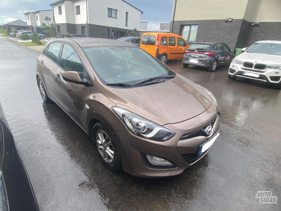 Hyundai i30 2015 Kauņa, ar dzinēja tilpumu 1.60 L un nobraukumu 200 tūkst. km par 4490 €, foto 5 vietnē AUTOMOTO.COM.LV