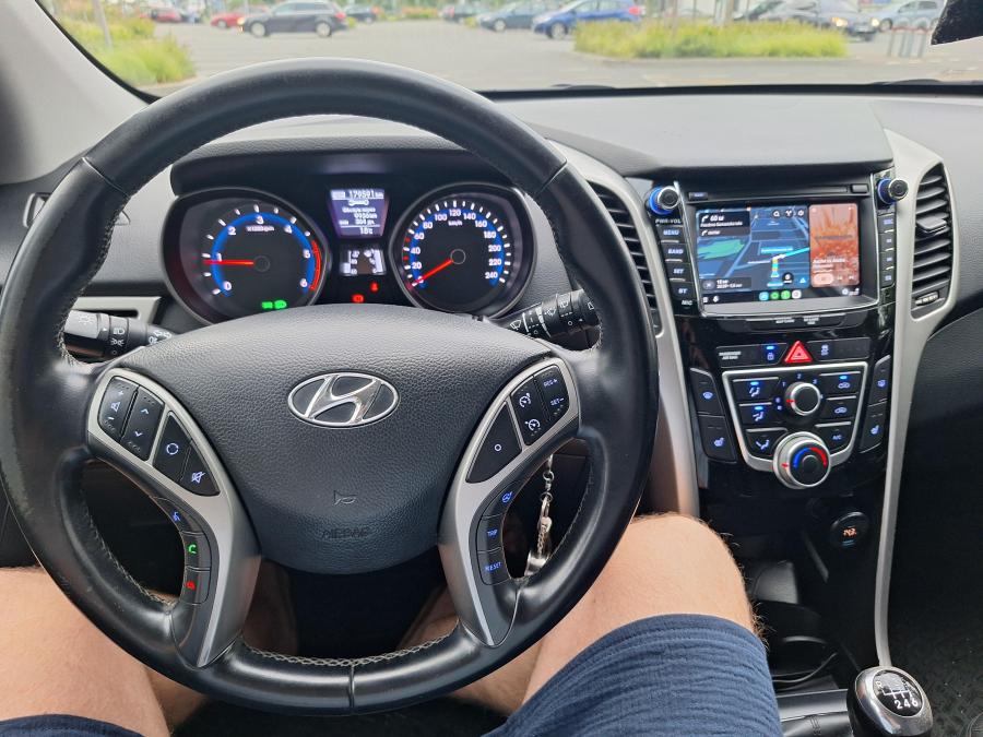 Хендай i30 2015 в Рига, объемом двигателя 1.40 л и пробегом 180 тыс. км за 4190 €, фото 14 на AUTOMOTO.COM.LV