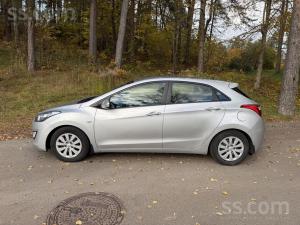 Hyundai i30 2016 Cēsis, ar dzinēja tilpumu 1.40 L un nobraukumu 281 tūkst. km par 4190 €, foto 3 vietnē AUTOMOTO.COM.LV
