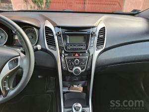Hyundai i30 2016 Cēsis, ar dzinēja tilpumu 1.40 L un nobraukumu 281 tūkst. km par 4290 €, foto 12 vietnē AUTOMOTO.COM.LV