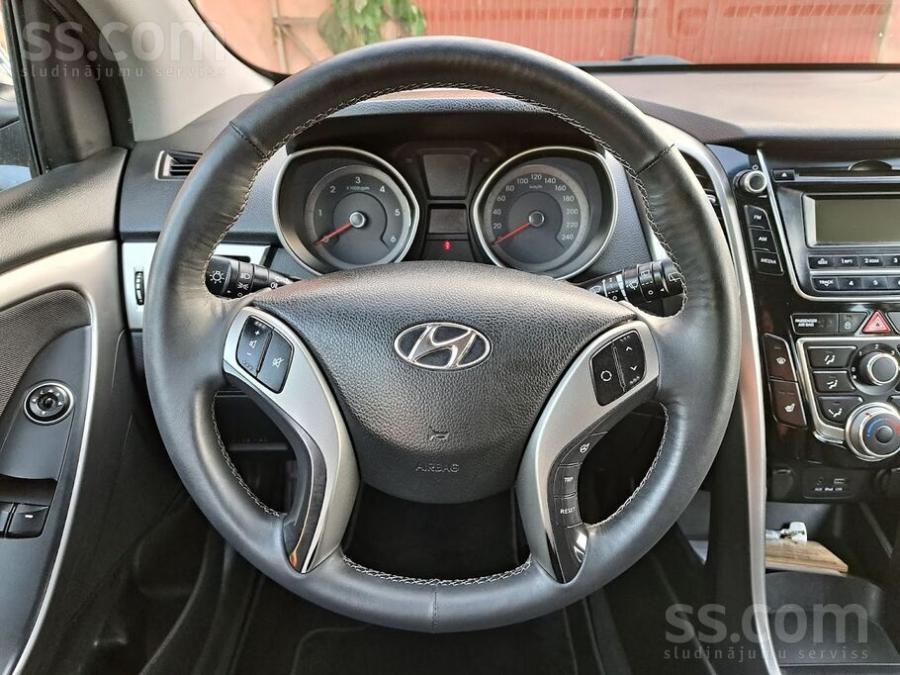 Hyundai i30 2016 Cēsis, ar dzinēja tilpumu 1.40 L un nobraukumu 281 tūkst. km par 4290 €, foto 13 vietnē AUTOMOTO.COM.LV