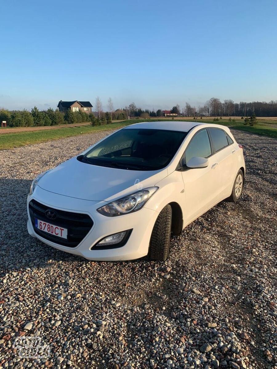 Hyundai i30 2016 in Klaipeda, with an engine capacity of 1.40 L and mileage of 208 thousand km for 5300 €, photo 1 on AUTOMOTO.COM.LV