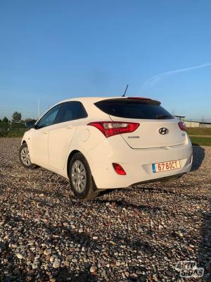 Hyundai i30 2016 in Klaipeda, with an engine capacity of 1.40 L and mileage of 208 thousand km for 5300 €, photo 2 on AUTOMOTO.COM.LV