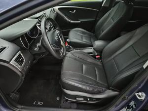Хендай i30 2016 в Елгава, объемом двигателя 1.60 л и пробегом 132 тыс. км за 8990 €, фото 13 на AUTOMOTO.COM.LV