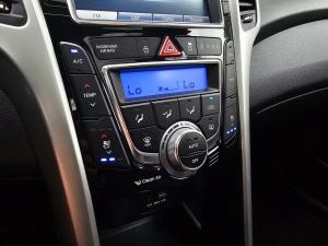 Хендай i30 2016 в Елгава, объемом двигателя 1.60 л и пробегом 132 тыс. км за 8990 €, фото 17 на AUTOMOTO.COM.LV