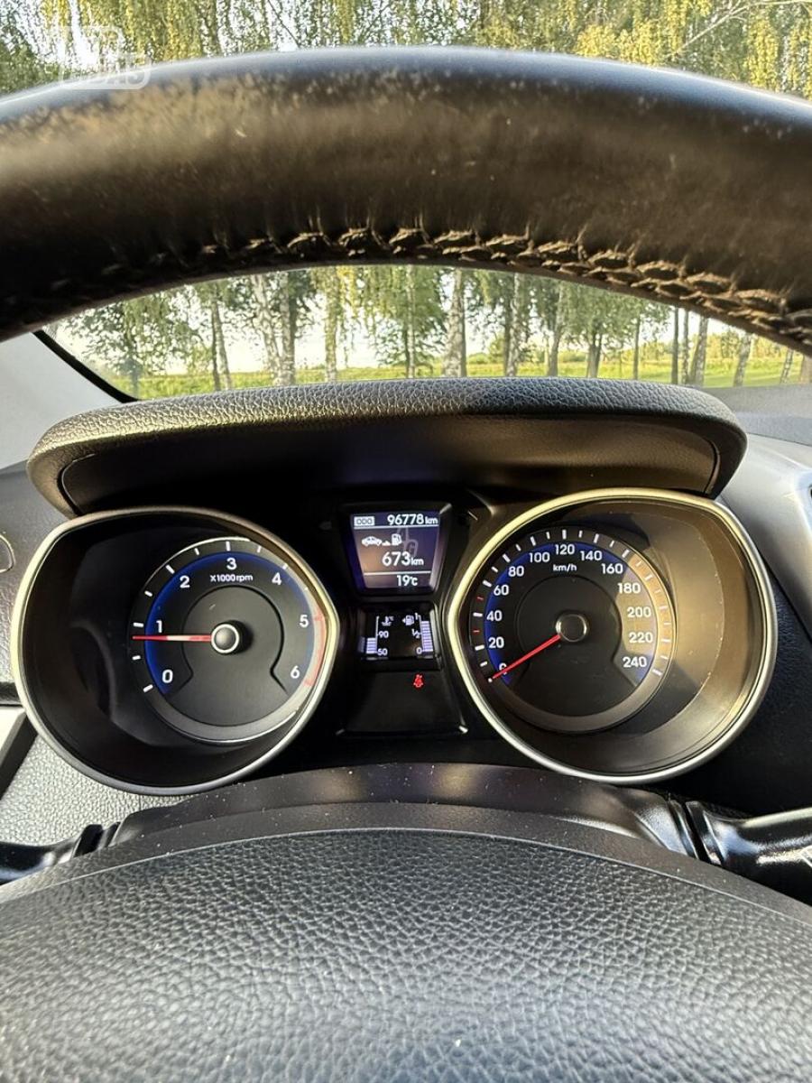 Hyundai i30 2016 in Vilnius, with an engine capacity of 1.60 L and mileage of 96 thousand km for 7000 €, photo 25 on AUTOMOTO.COM.LV