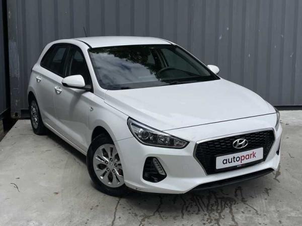 Хендай i30 2018 в Вильнюс, объемом двигателя 1.37 л и пробегом 136 тыс. км за 6990 €, фото 2 на AUTOMOTO.COM.LV