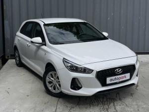 Hyundai i30 2018 in Vilnius, with an engine capacity of 1.37 L and mileage of 136 thousand km for 6990 €, photo 3 on AUTOMOTO.COM.LV
