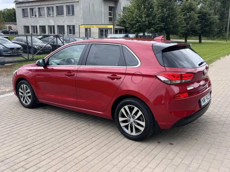 Hyundai i30 2018 in Riga, with an engine capacity of 1.60 L and mileage of 96 thousand km for 10550 €, photo 7 on AUTOMOTO.COM.LV