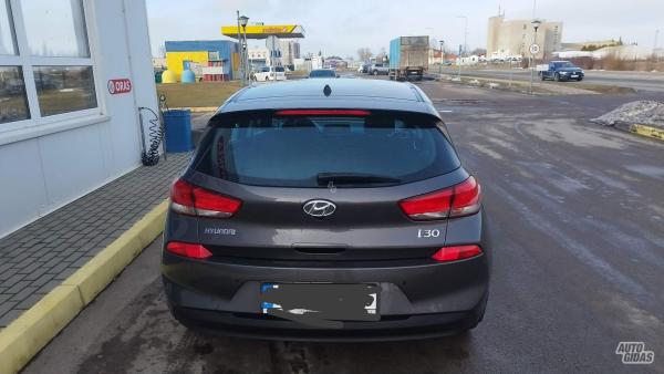 Hyundai i30 2019 in Klaipeda, with an engine capacity of 1.30 L and mileage of 89 thousand km for 10850 €, photo 5 on AUTOMOTO.COM.LV