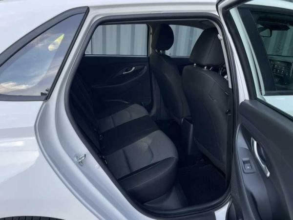 Хендай i30 2019 в Вильнюс, объемом двигателя 1.37 л и пробегом 74 тыс. км за 7990 €, фото 5 на AUTOMOTO.COM.LV