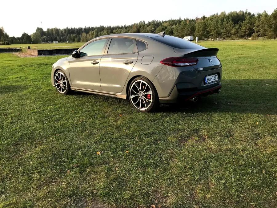 Hyundai i30 2019 in Riga, with an engine capacity of 0.00 L and mileage of 54 thousand km for 19945 €, photo 3 on AUTOMOTO.COM.LV