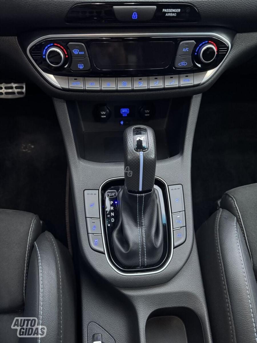 Hyundai i30 2022 in Vilnius, with an engine capacity of 2.00 L and mileage of 64 thousand km for 26000 €, photo 13 on AUTOMOTO.COM.LV