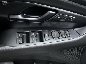 Hyundai i30 2022 in Vilnius, with an engine capacity of 2.00 L and mileage of 64 thousand km for 26000 €, photo 21 on AUTOMOTO.COM.LV