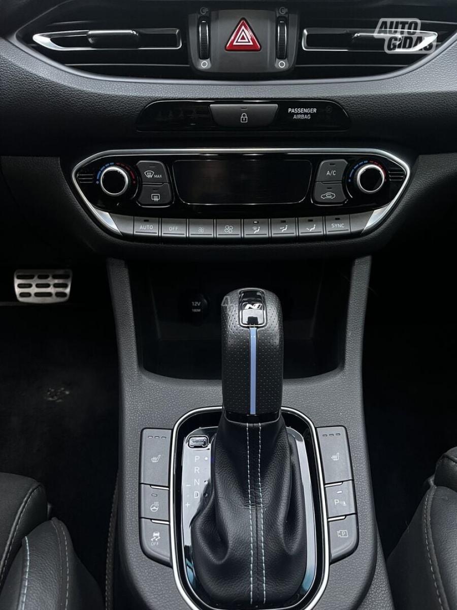 Hyundai i30 2022 in Vilnius, with an engine capacity of 2.00 L and mileage of 64 thousand km for 26000 €, photo 26 on AUTOMOTO.COM.LV