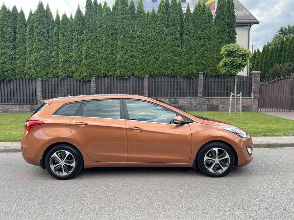 Oranžs Hyundai i30 2017 Viļņa, ar dzinēja tilpumu 1.59 L un nobraukumu 240 tūkst. km par 5500 €, foto 5 vietnē AUTOMOTO.COM.LV