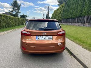 Orange Hyundai i30 2017 in Vilnius, with an engine capacity of 1.59 L and mileage of 240 thousand km for 5500 €, photo 8 on AUTOMOTO.COM.LV