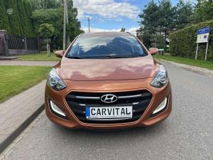 Orange Hyundai i30 2017 in Vilnius, with an engine capacity of 1.59 L and mileage of 240 thousand km for 5500 €, photo 9 on AUTOMOTO.COM.LV