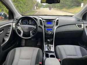 Orange Hyundai i30 2017 in Vilnius, with an engine capacity of 1.59 L and mileage of 240 thousand km for 5500 €, photo 14 on AUTOMOTO.COM.LV