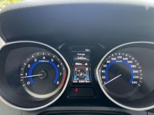Orange Hyundai i30 2017 in Vilnius, with an engine capacity of 1.59 L and mileage of 240 thousand km for 5500 €, photo 33 on AUTOMOTO.COM.LV