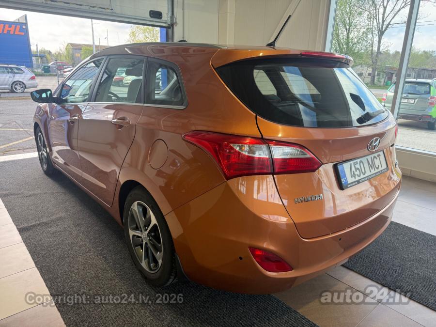 Oranžs Hyundai i30 2018 Hāpsalu, ar dzinēja tilpumu 1.60 L un nobraukumu 148 tūkst. km par 9500 €, foto 5 vietnē AUTOMOTO.COM.LV