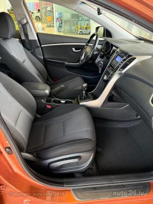 Oranžs Hyundai i30 2018 Hāpsalu, ar dzinēja tilpumu 1.60 L un nobraukumu 148 tūkst. km par 9500 €, foto 9 vietnē AUTOMOTO.COM.LV
