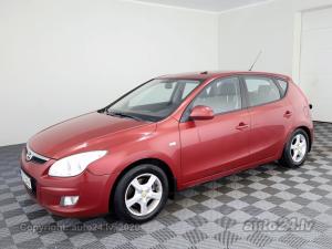 Red Hyundai i30 2008 in Tallinn, with an engine capacity of 1.60 L and mileage of 249 thousand km for 1199 €, photo 3 on AUTOMOTO.COM.LV