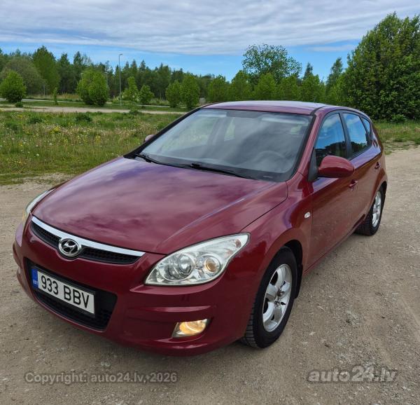 Красный Хендай i30 2009 в Таллин, объемом двигателя 1.60 л и пробегом 214 тыс. км за 2290 €, фото 1 на AUTOMOTO.COM.LV
