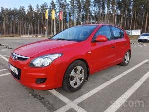 Красный Хендай i30 2009 в Рига, объемом двигателя 1.40 л и пробегом 189 тыс. км за 1800 €, фото  на AUTOMOTO.COM.LV