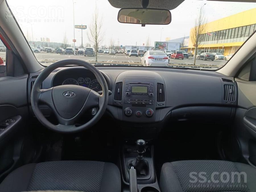 Sarkans Hyundai i30 2009 Rīga, ar dzinēja tilpumu 1.40 L un nobraukumu 189 tūkst. km par 1800 €, foto 9 vietnē AUTOMOTO.COM.LV