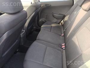 Sarkans Hyundai i30 2009 Rīga, ar dzinēja tilpumu 1.40 L un nobraukumu 189 tūkst. km par 1800 €, foto 11 vietnē AUTOMOTO.COM.LV
