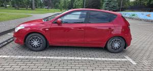 Red Hyundai i30 2009 in Jurbarkas, with an engine capacity of 1.59 L and mileage of 222 thousand km for 1250 €, photo  on AUTOMOTO.COM.LV