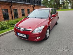 Red Hyundai i30 2009 in Tallinn, with an engine capacity of 1.60 L and mileage of 214 thousand km for 2200 €, photo 1 on AUTOMOTO.COM.LV
