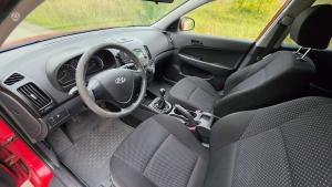 Красный Хендай i30 2009 в Клайпеда, объемом двигателя 1.58 л и пробегом 201 тыс. км за 1900 €, фото 10 на AUTOMOTO.COM.LV