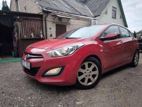 Sarkans Hyundai i30 2012 Molėtai, ar dzinēja tilpumu 1.58 L un nobraukumu 309 tūkst. km par 3000 €, foto 1 vietnē AUTOMOTO.COM.LV