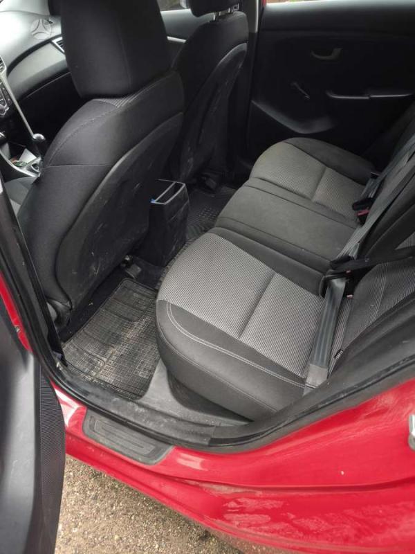 Sarkans Hyundai i30 2012 Molėtai, ar dzinēja tilpumu 1.58 L un nobraukumu 309 tūkst. km par 3000 €, foto 8 vietnē AUTOMOTO.COM.LV