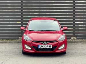 Sarkans Hyundai i30 2013 Rīga, ar dzinēja tilpumu 1.40 L un nobraukumu 0 tūkst. km par 4650 €, foto 3 vietnē AUTOMOTO.COM.LV