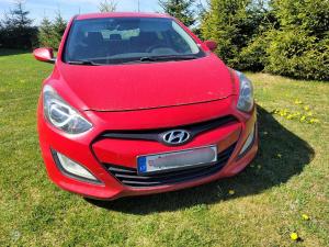 Red Hyundai i30 2013 in Kaunas, with an engine capacity of 1.40 L and mileage of 260 thousand km for 1999 €, photo 11 on AUTOMOTO.COM.LV