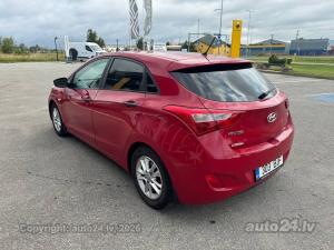 Sarkans Hyundai i30 2013 Narva, ar dzinēja tilpumu 1.40 L un nobraukumu 152 tūkst. km par 4790 €, foto 4 vietnē AUTOMOTO.COM.LV