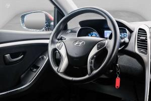 Sarkans Hyundai i30 2015 Kauņa, ar dzinēja tilpumu 1.40 L un nobraukumu 227 tūkst. km par 3900 €, foto 7 vietnē AUTOMOTO.COM.LV